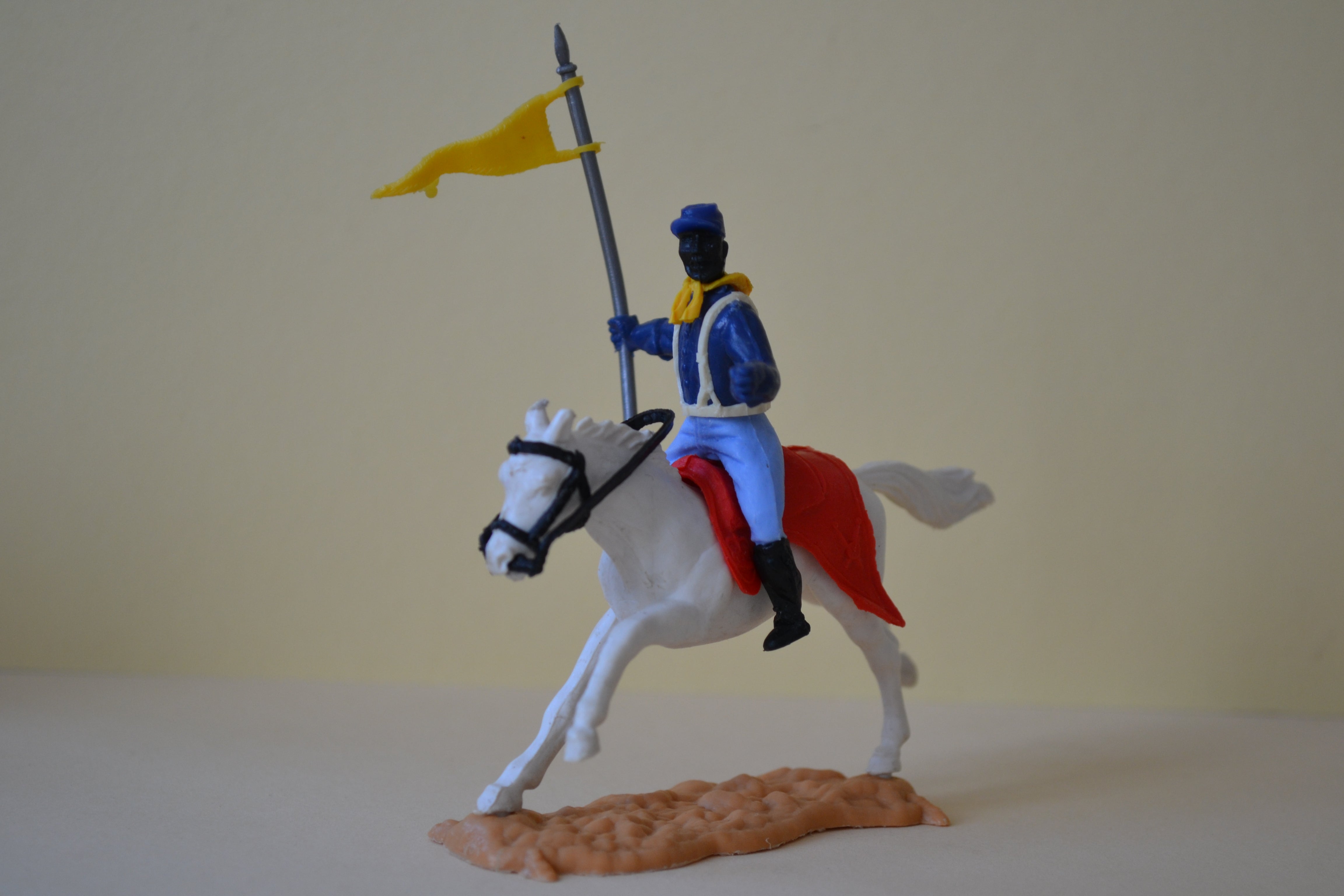 Timpo Union Mounted Trooper RARE Black Head – Minitroops
