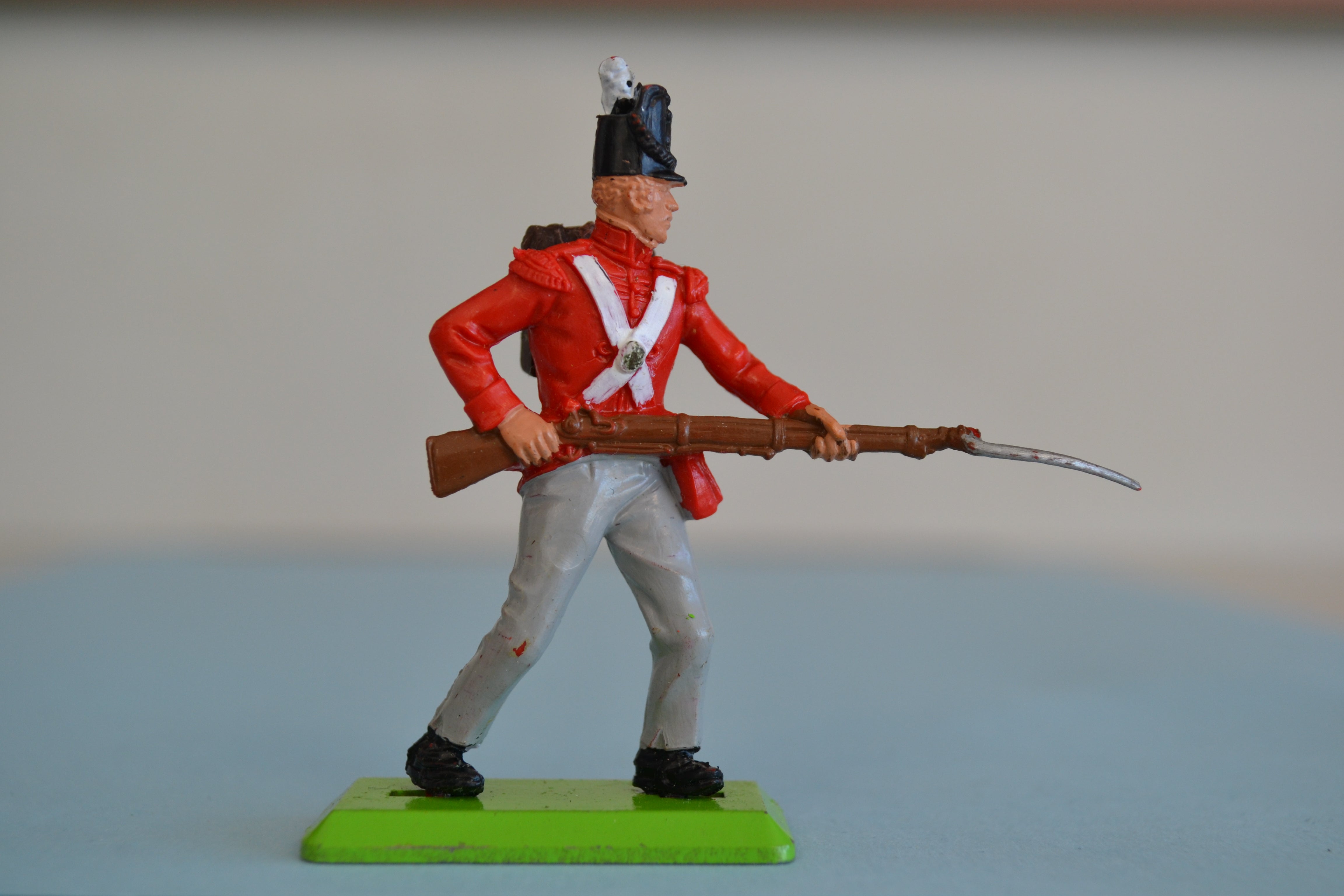 Britains Deetail Napoleonic Waterloo British Infantry – Minitroops