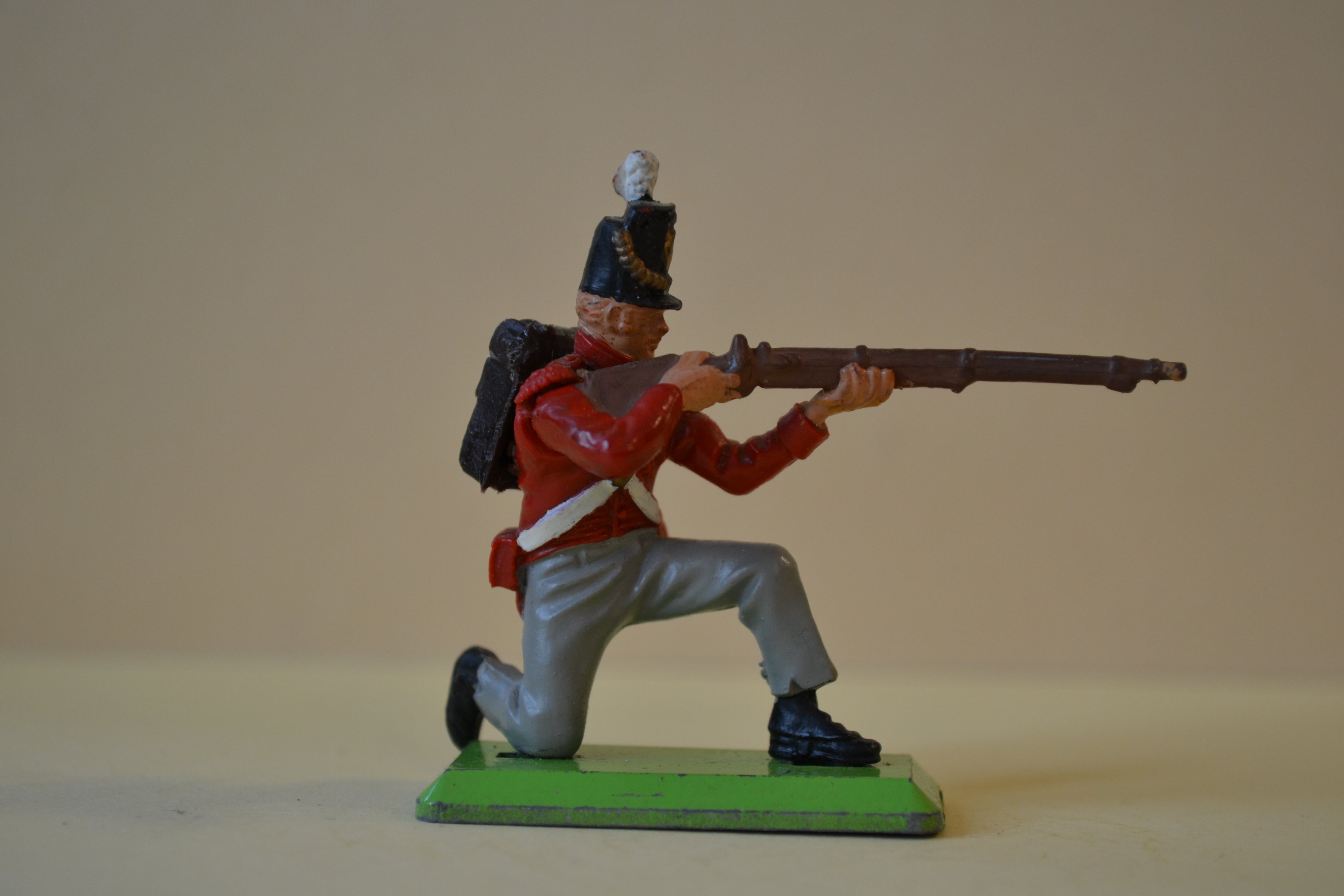 Britains Deetail Napoleonic Waterloo British Infantry – Minitroops