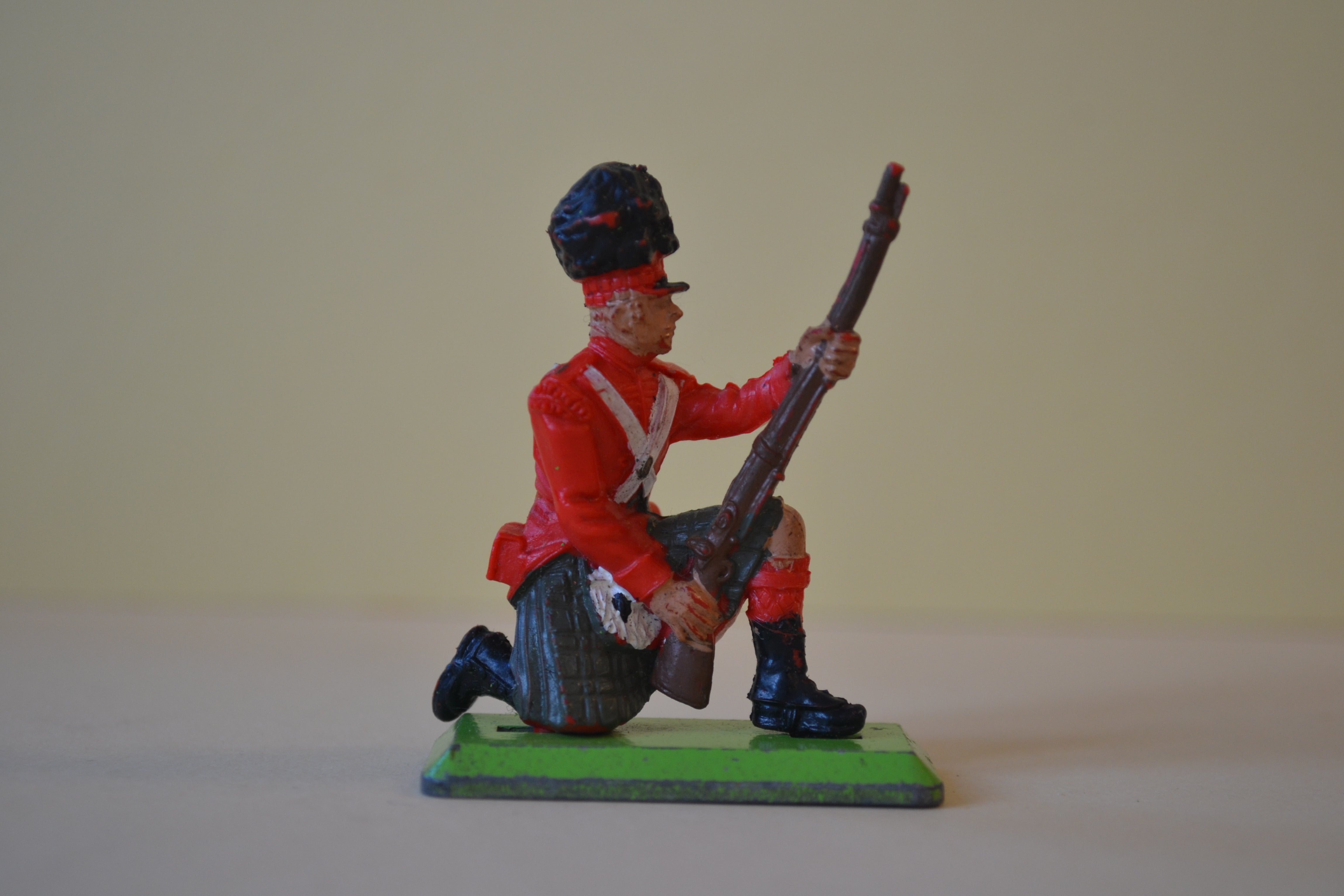 Britains Deetail Napoleonic Waterloo British Highland Infantry – Minitroops